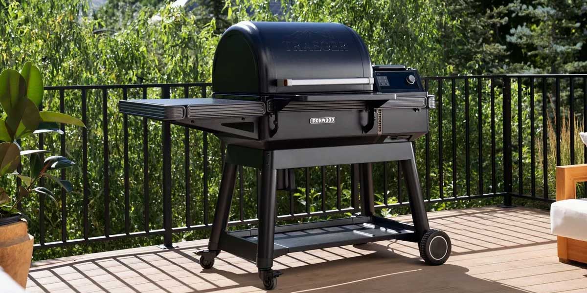 Traeger All-New Ironwood Grill Review: WiFi-enabled Smoker Excellence ...